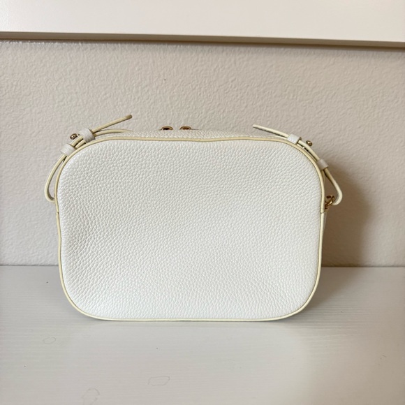 Pop & Suki | Bags | Pop Suki Pebbled Leather Bigger Camera Bag Lily ...